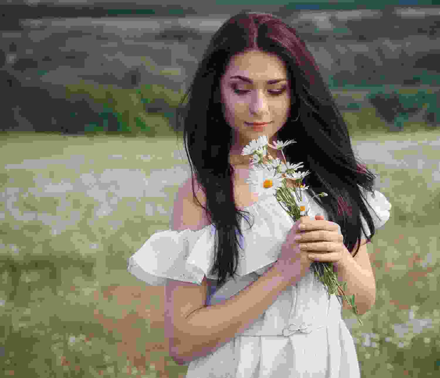 Exploring The Newest Dresses For The Year 2024 - Serenity Bridges